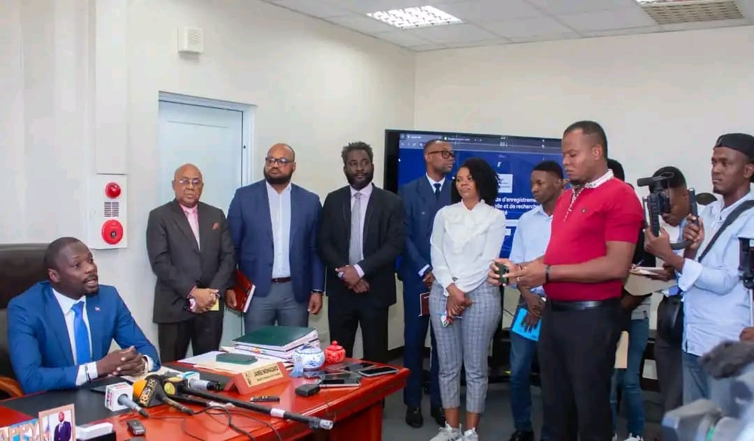 Le Guichet du MCI: Une avancée numérique pour les entrepreneurs haïtiens - Clin D oeil Info