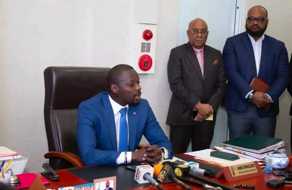 Le Guichet du MCI: Une avancée numérique pour les entrepreneurs haïtiens - Clin D oeil Info